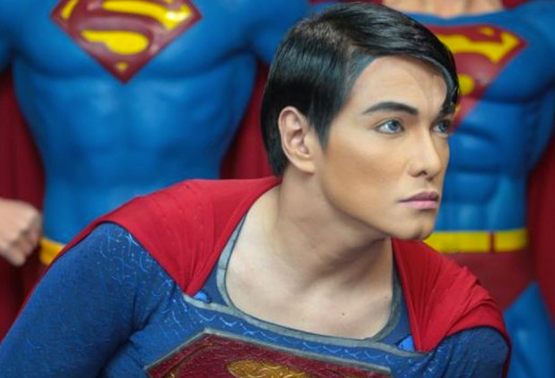 Herbert Chávez, un filipino de 39 años que se ha operado 26 veces para ...