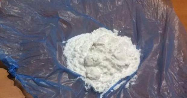 Le detienen por posesión de cocaína y culpa al viento de arrastrar la ...